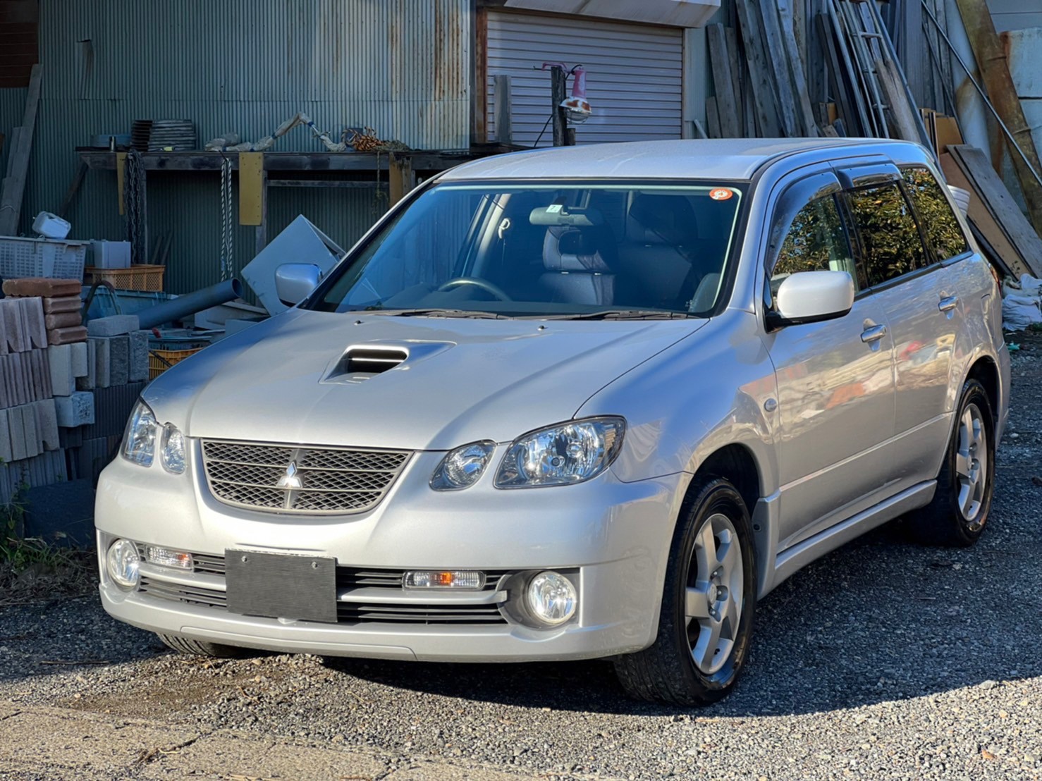 2002 Mitsubishi Airtrek Turbo R - Cult & Classic : Cult & Classic