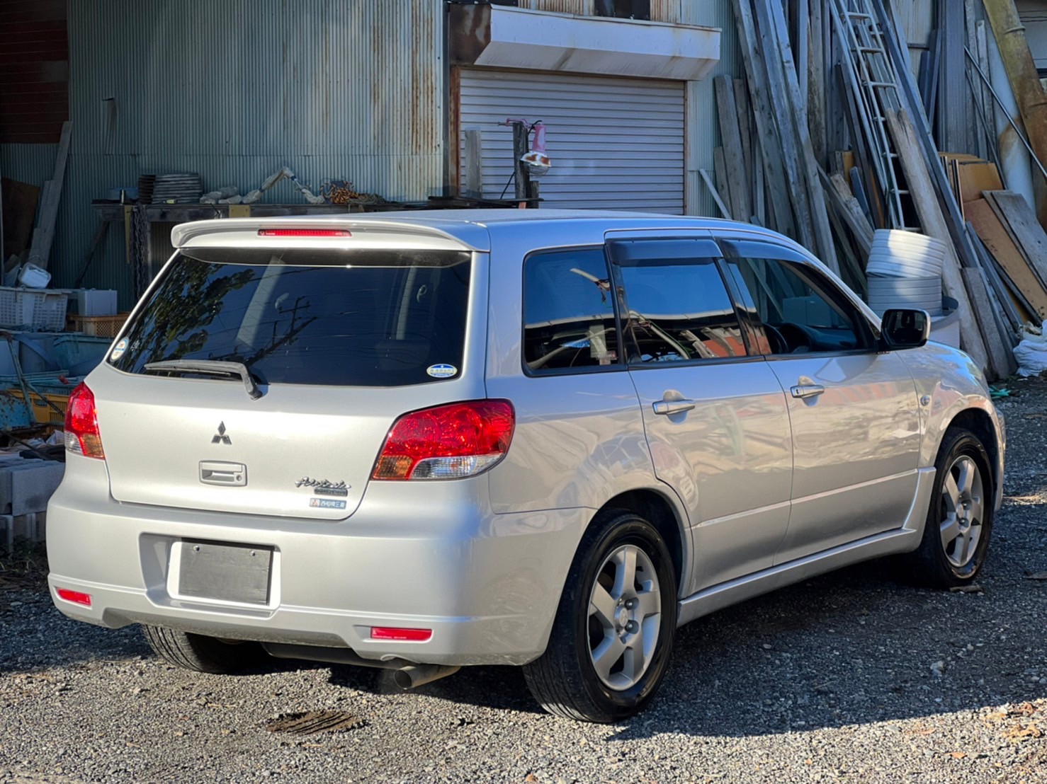 2002 Mitsubishi Airtrek Turbo R - Cult & Classic : Cult & Classic