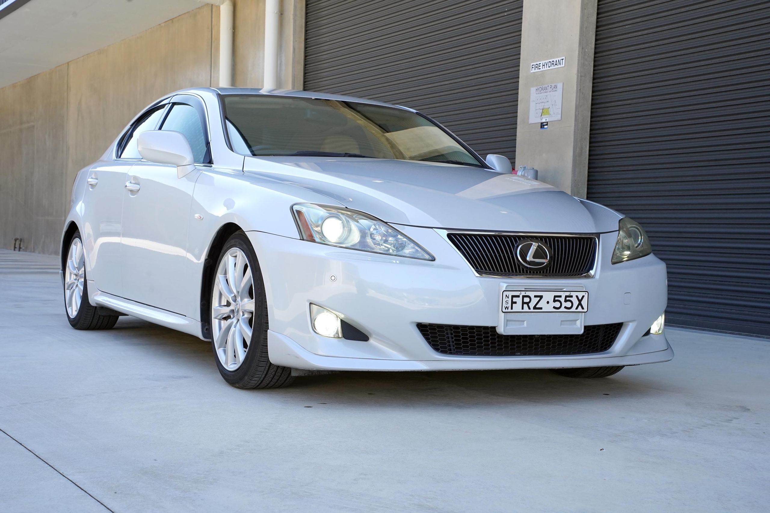 2007 Lexus IS350 Version S - Cult & Classic : Cult & Classic