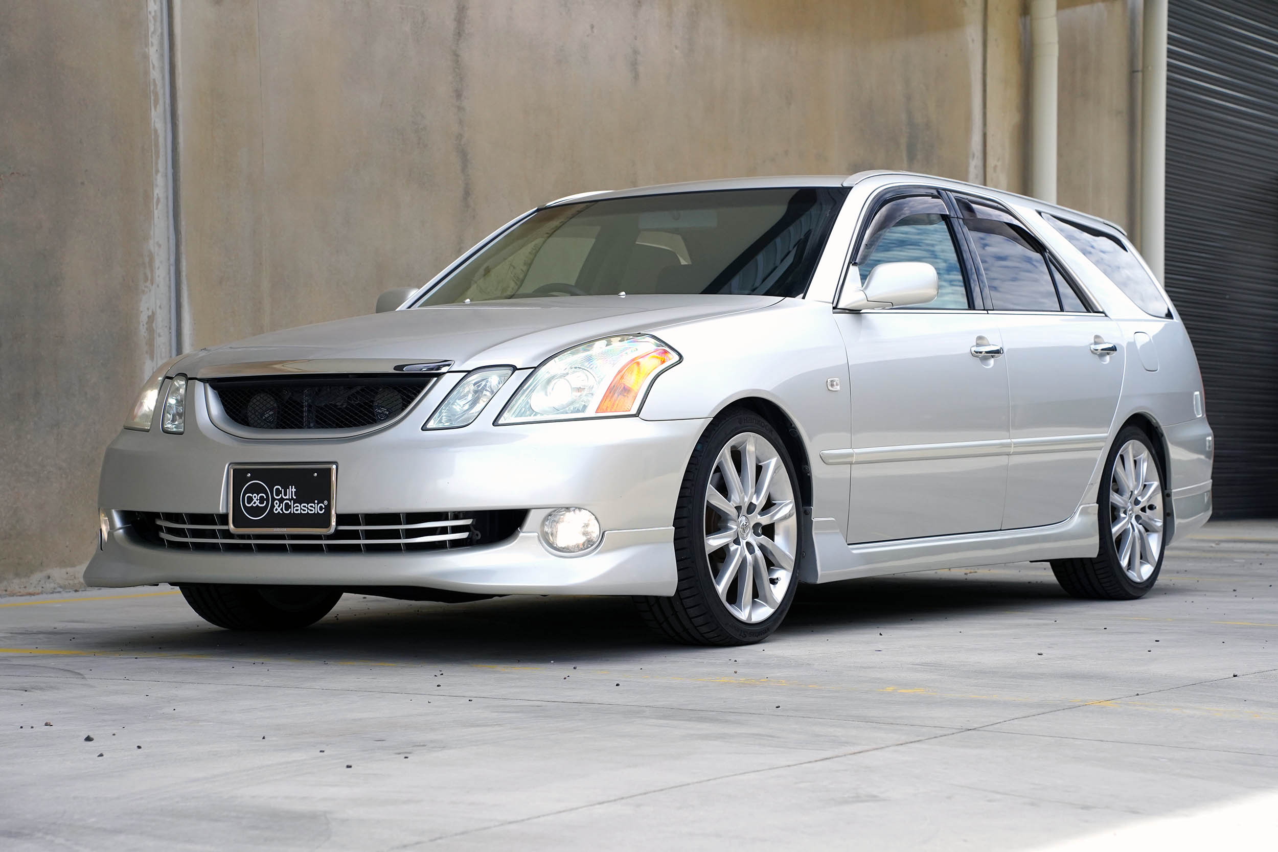 2002 Toyota Mark II Blit Ir-V - Cult & Classic : Cult & Classic